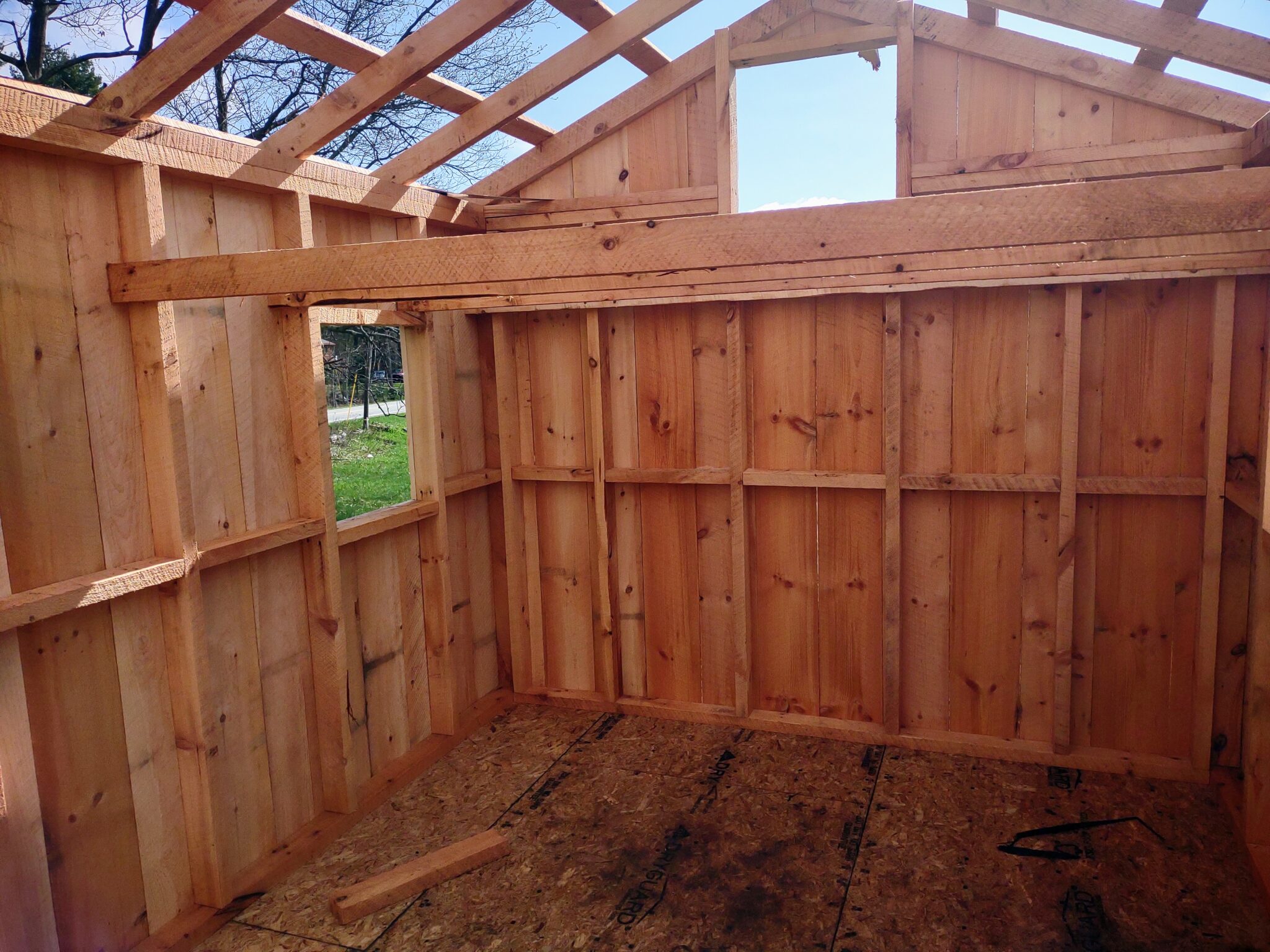 10' x 14' Amish handcrafted board & batten shed - Windvisuals